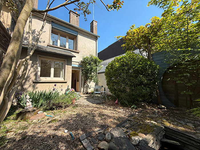 Maison à vendre - Orléans, La Cigogne - 3 pièces - 2 chambres