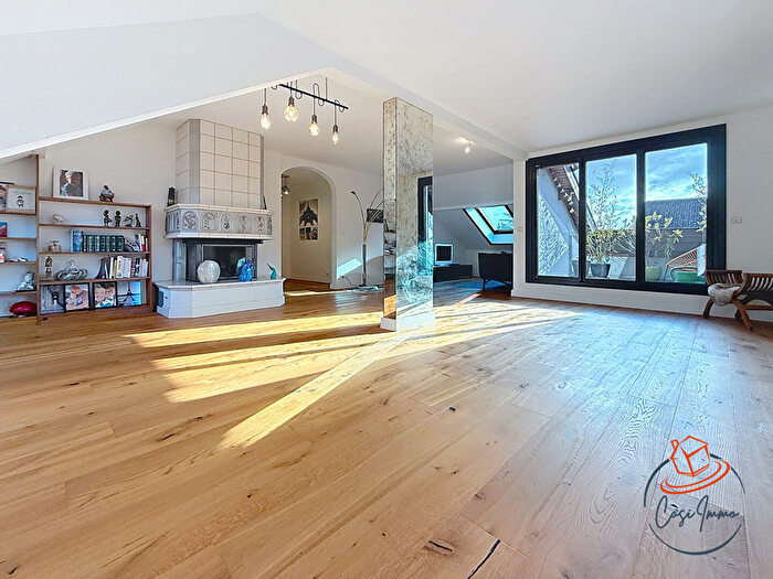 Appartement à vendre - Divonne-les-Bains - 5 pièces - 4 chambres