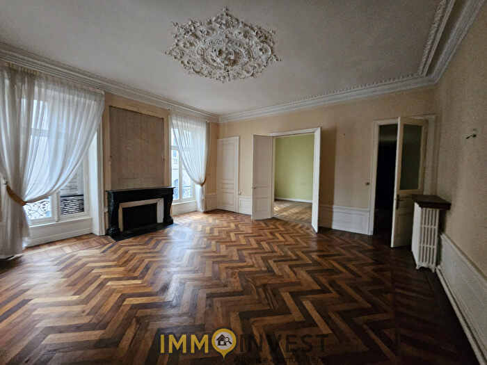 Appartement à vendre - Limoges, Centre-ville, Hôtel de Ville, Emailleurs - 4 pièces - 2 chambres
