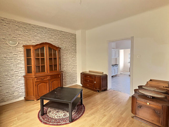 Maison à vendre - Farschviller - 3 pièces - 2 chambres