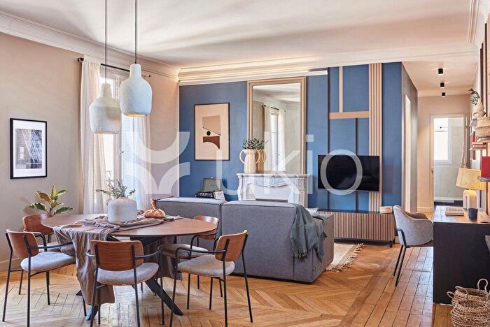 Appartement à louer - Ternes-Maillot, Paris ème - 4 pièces - 3 chambres