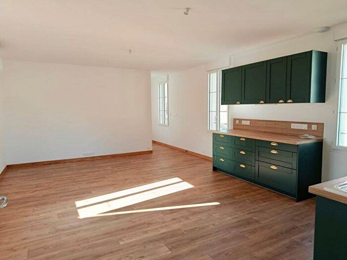 Appartement 4 pièces à Treffiagat, à louer