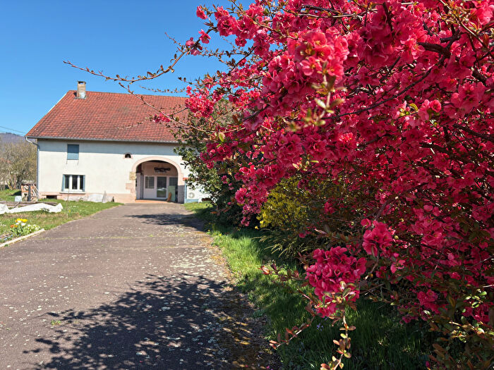 Maison à vendre - Champagney - 6 pièces - 2 chambres