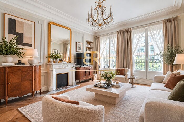 Appartement 4 pièces à Paris 17ème, Ternes, Maillot, à vendre