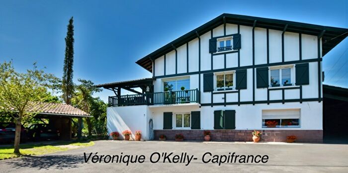 Maison à vendre - Ascain - 8 pièces - 6 chambres