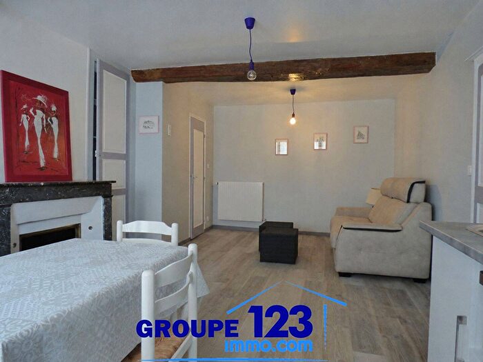 Appartement 1 pièce à louer - Saint Germain-Hôtel de Ville-Saint Pierre, Auxerre