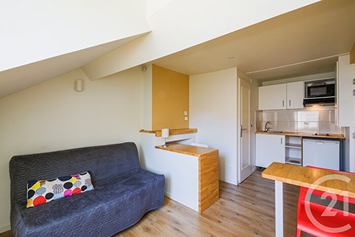 Appartement à louer - Grenoble, Championnet - 1 pièce