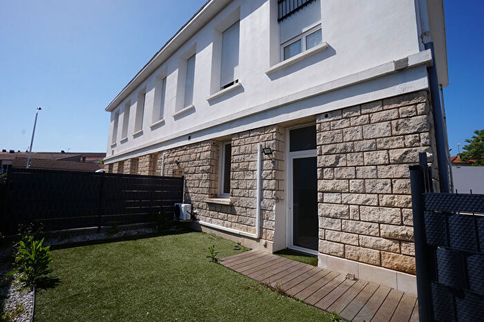 Royan, Marne-Yeuse, Royan : Appartement 2 pièces à vendre