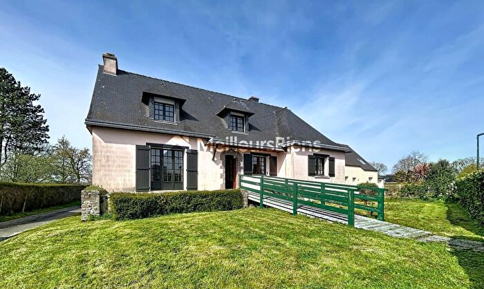 Maison à vendre - Plélan-le-Grand - 8 pièces - 6 chambres