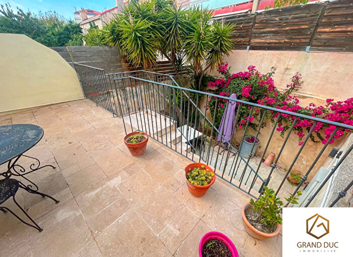 Marseille 7ème, Endourme, Vallée des Auffres : Maison 3 pièces à vendre