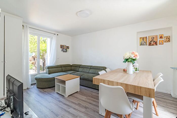 Livry-Gargan, Zones Commerciales - Maison 5 pièces à vendre