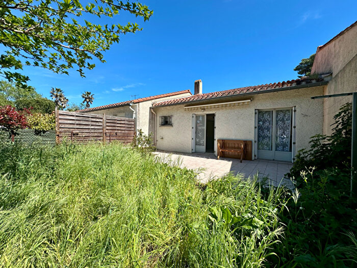 Maison à vendre - Saint-Cyprien - 3 pièces - 2 chambres