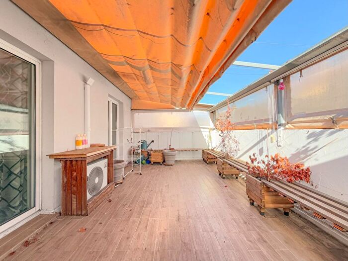 Appartement à vendre - Cagnes-sur-Mer, Centre-ville - 3 pièces - 2 chambres