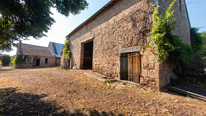 La Roche-l'Abeille : Maison 5 pièces à vendre