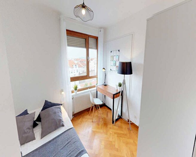 Saint Louis, Lyon 7ème arrondissement - Appartement 5 pièces à louer