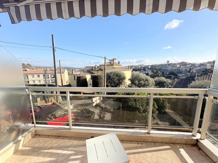 Appartement 2 pièces à louer - Vence
