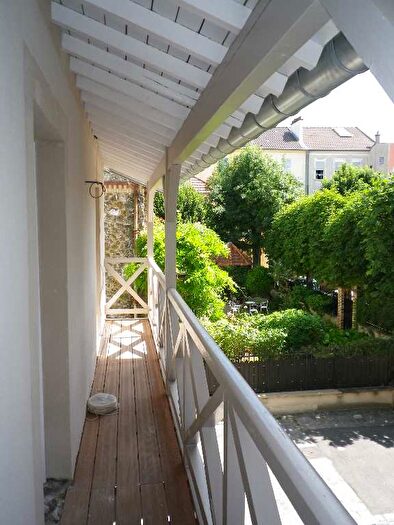 Appartement à louer - Saint-Germain-en-Laye, Centre-ville, Quartiers forestiers - 3 pièces - 2 chambres