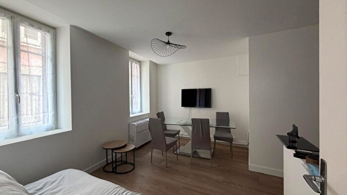 Appartement 2 pièces à Vienne, à louer