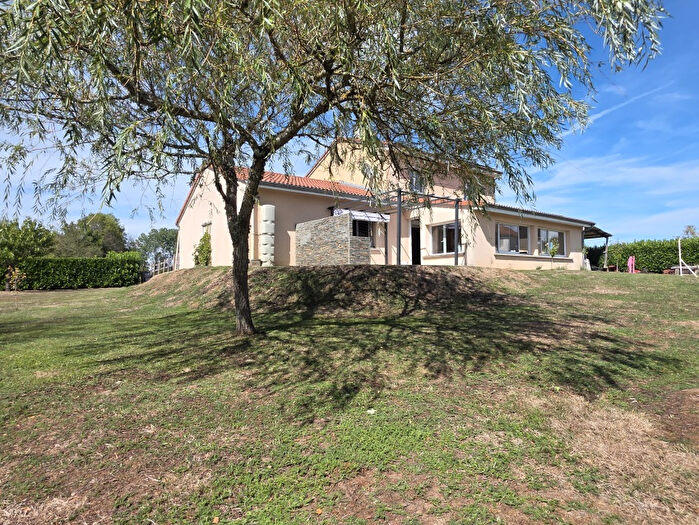 Maison 6 pièces à vendre à Les Ancizes-Comps