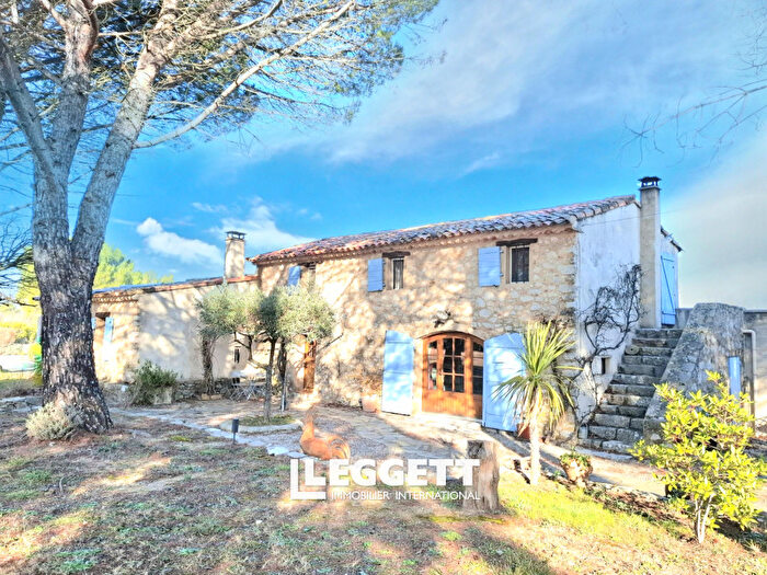 Maison à vendre - Fox-Amphoux - 6 pièces - 4 chambres