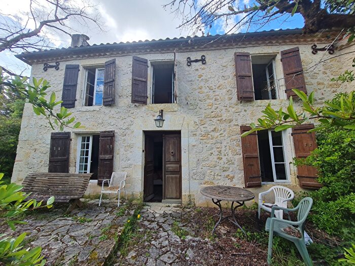 Maison à vendre - Saint-Puy - 6 pièces - 4 chambres