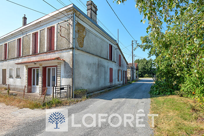 Mortagne-sur-Gironde - Maison 6 pièces à vendre