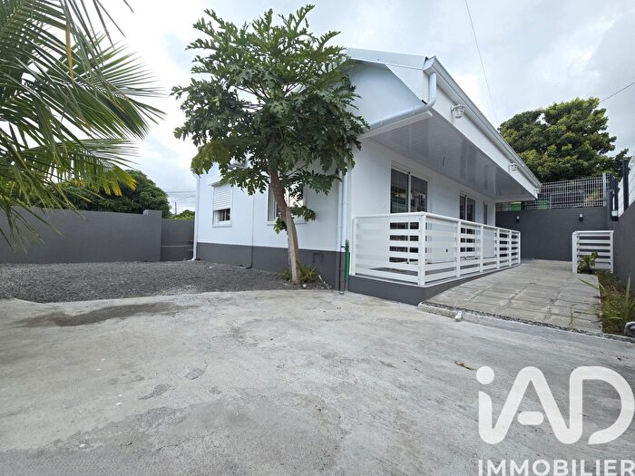 Maison à vendre - Saint-Pierre, Mont Vert les Bas - 3 pièces - 1 chambre