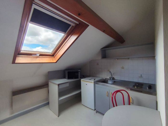 Saint Laurent-Molette, Le Creusot : Appartement 1 pièce à louer
