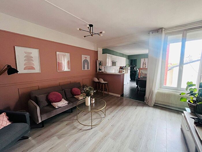 Appartement 3 pièces à louer - Cernay Jamin-Jean Jaurès-Epinettes, Reims