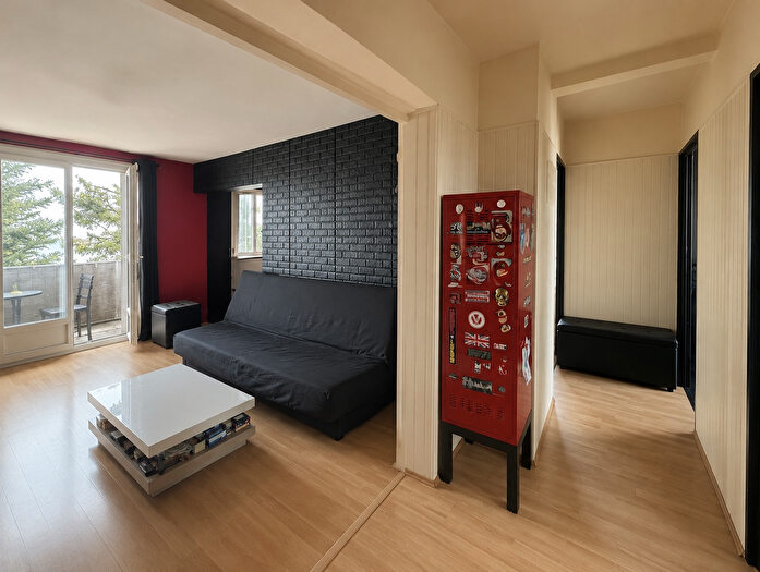 Appartement 4 pièces à Saint-Max, à vendre