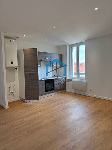 Appartement à louer - Saint-Chamond, La Valette, Croix Berthaud, Saint-Martin - 3 pièces - 2 chambres