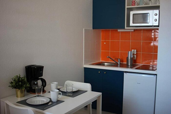 Capouchiné, Nîmes : Appartement 1 pièce à louer
