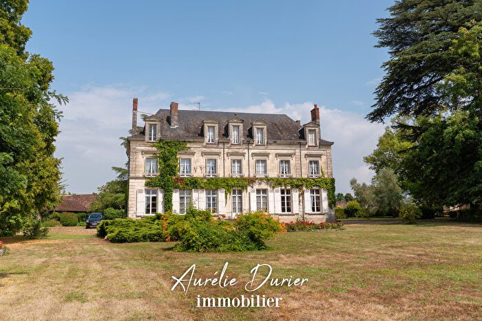 Maison à vendre - Descartes - 19 pièces - 12 chambres