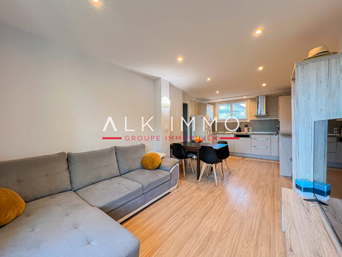 Appartement à vendre - Annecy, Parc des Sports, Fier - 3 pièces - 2 chambres