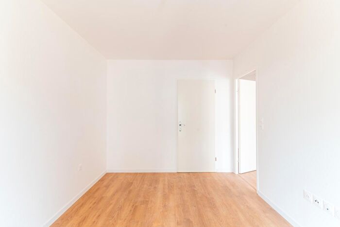 Appartement à louer - Montreuil, Signac, Mûrs à Pêches - 2 pièces - 1 chambre