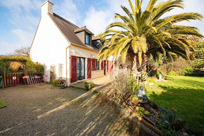 Maison à vendre - Crozon - 5 pièces - 4 chambres