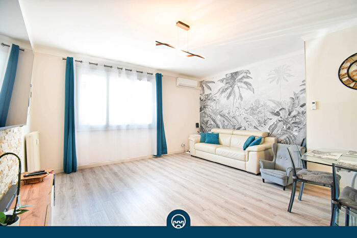 Appartement à vendre - Cagnes-sur-Mer, Le Cros de Cagnes, Les Vespins - 4 pièces - 3 chambres