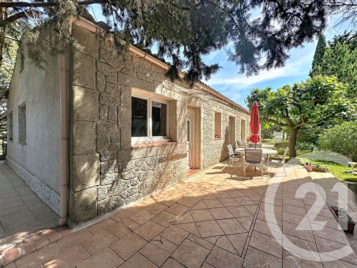 Maison 5 pièces à Castries, à vendre