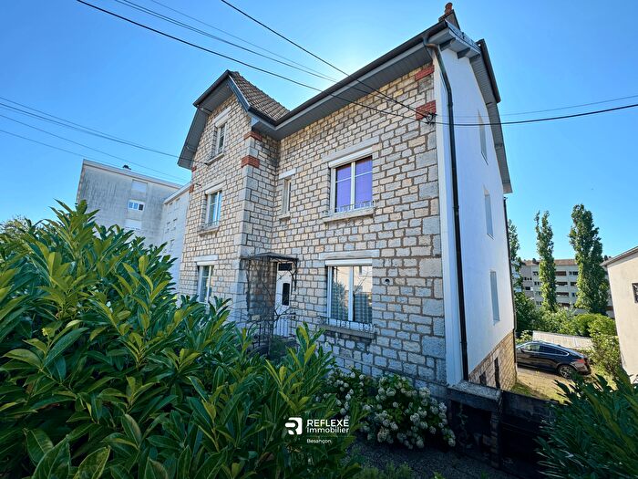 Appartement à vendre - Besançon, Palente, Orchamps, Saragosse, Vaîtes - 4 pièces - 3 chambres