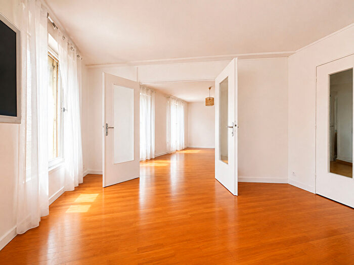 Appartement 5 pièces à vendre à Orléans, Cathédrale, Jeanne d'Arc
