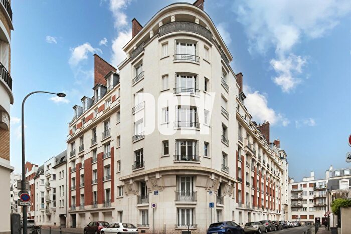 Appartement 2 pièces à Asnières-sur-Seine, Centre-ville, à vendre