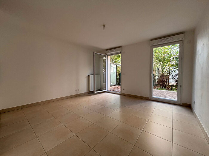 Appartement 1 pièce à louer à Mennecy, Centre-ville, Gare, Châtries, Château, Bel-Air