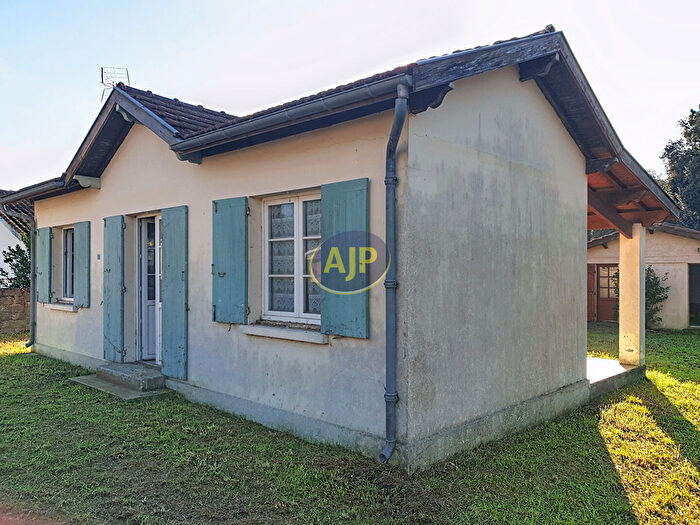 Maison à vendre - Soulac-sur-Mer - 2 pièces - 3 chambres