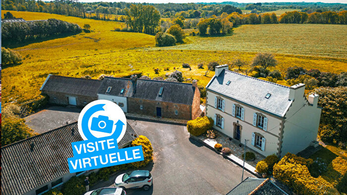 Douarnenez, Ploaré, Kermarron : Maison 15 pièces à vendre