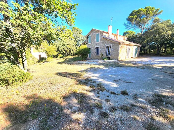 Maison 5 pièces à louer - Rognes