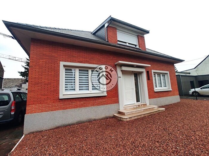 Maison à vendre - Aulnoye-Aymeries - 6 pièces - 4 chambres