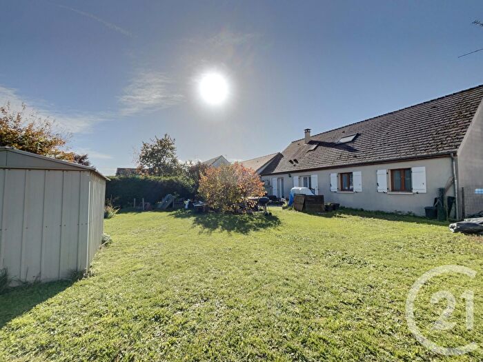 Maison à vendre - Beaugency - 7 pièces - 5 chambres