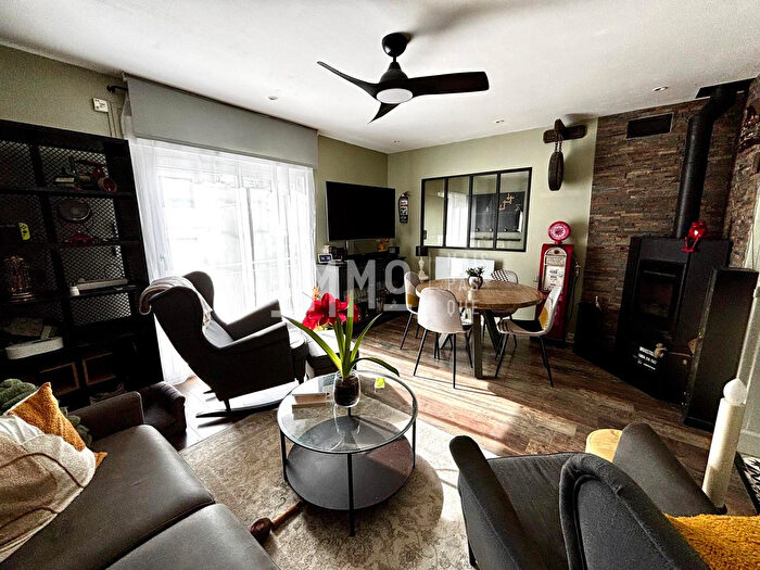 Maison à vendre - Saint-Paterne-Racan - 3 pièces - 2 chambres