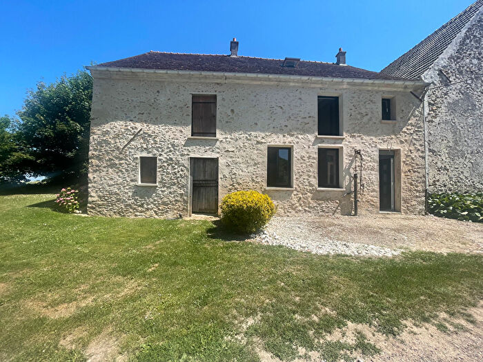 Maison à vendre - Saint-Cyr-sur-Morin - 5 pièces - 3 chambres