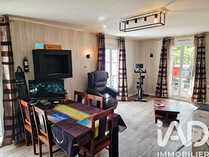 Appartement 4 pièces à Saint-Pierre-du-Perray, à vendre